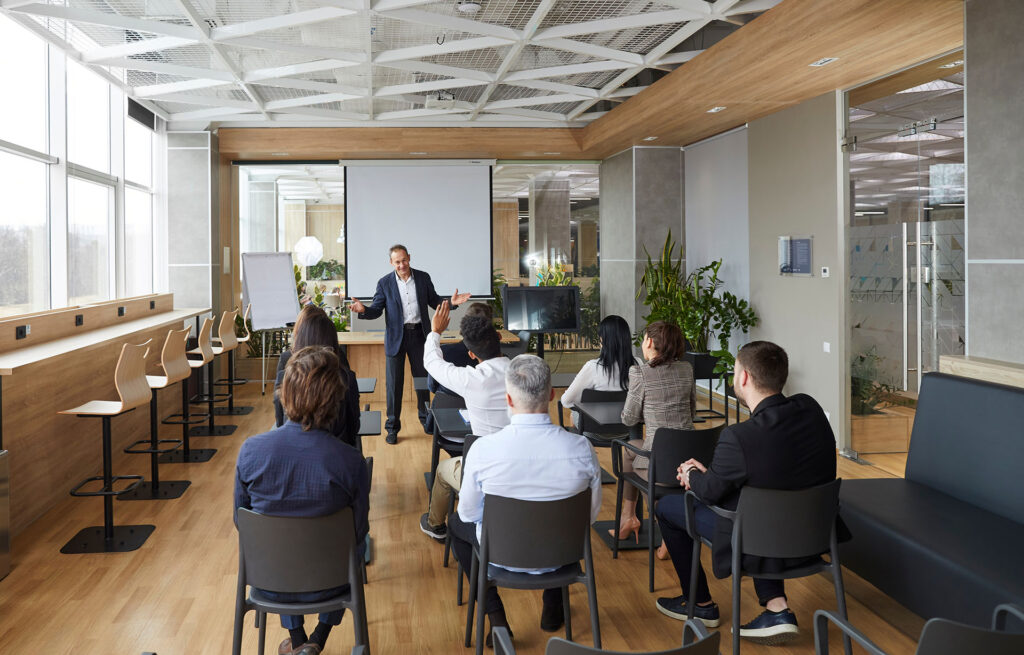 Happy Workplace - Twinhead